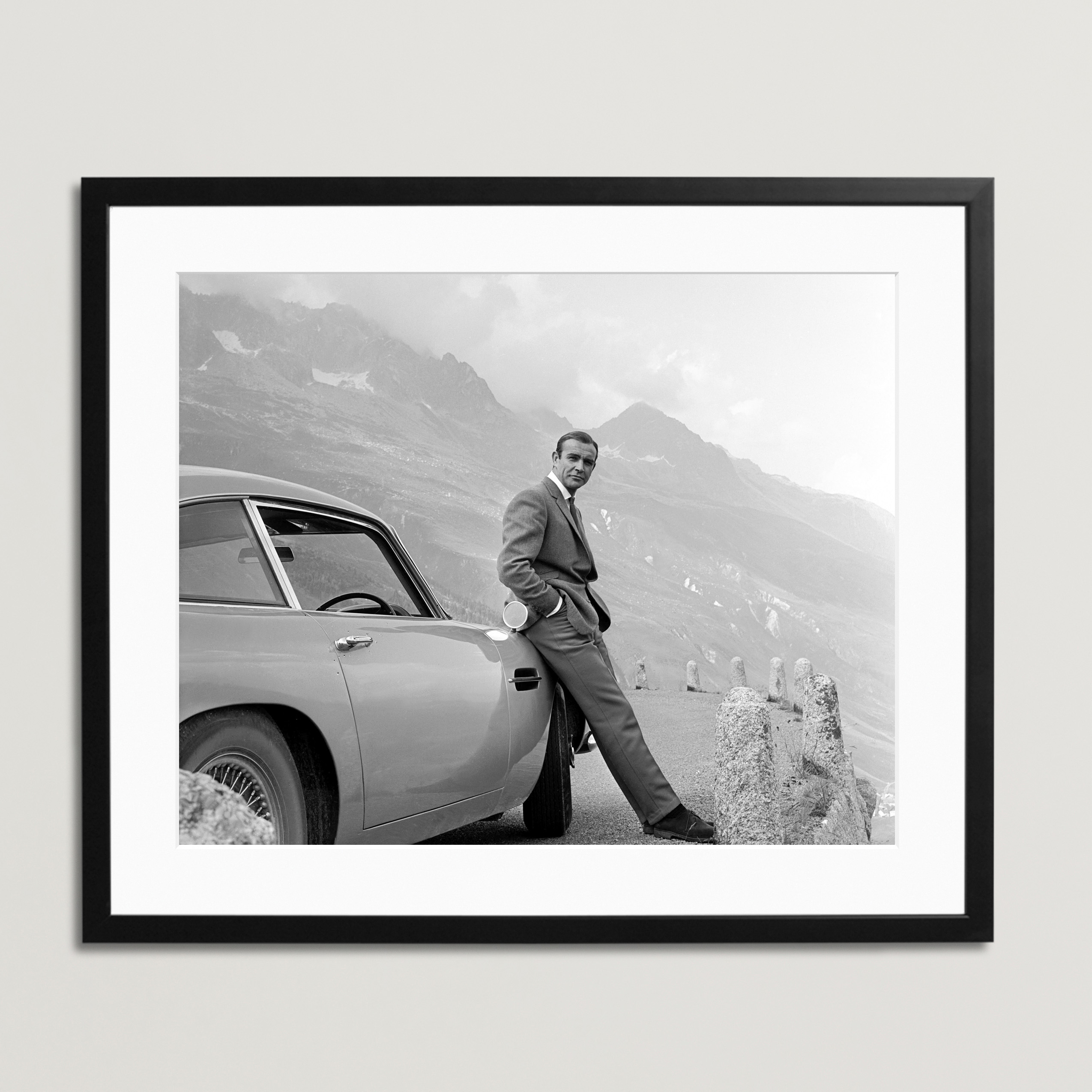 Sonic Editions Framed Connery And His Aston Martin su CareOfCarl.it