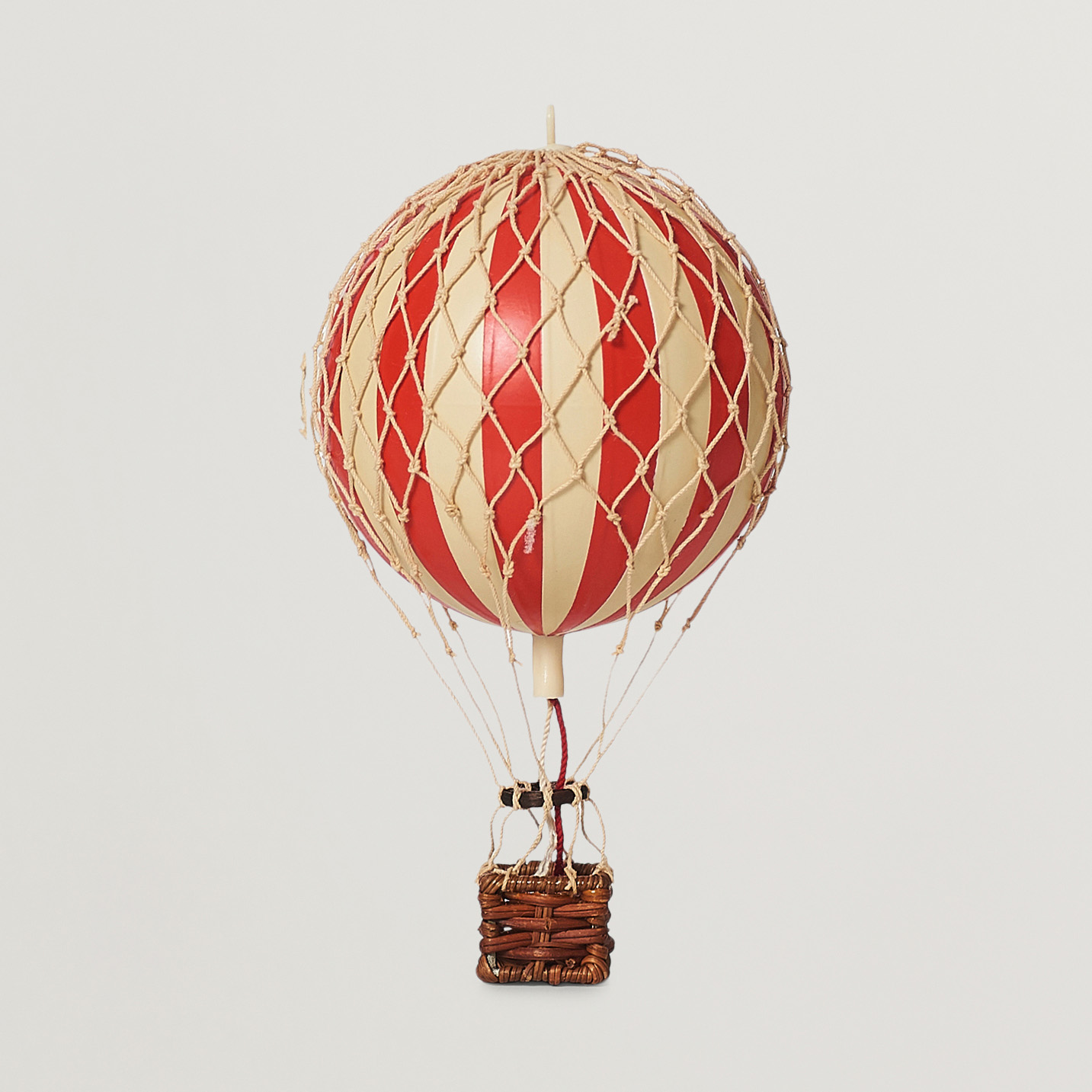 Authentic Models Floating The Skies Balloon True Red su CareOfCarl.it
