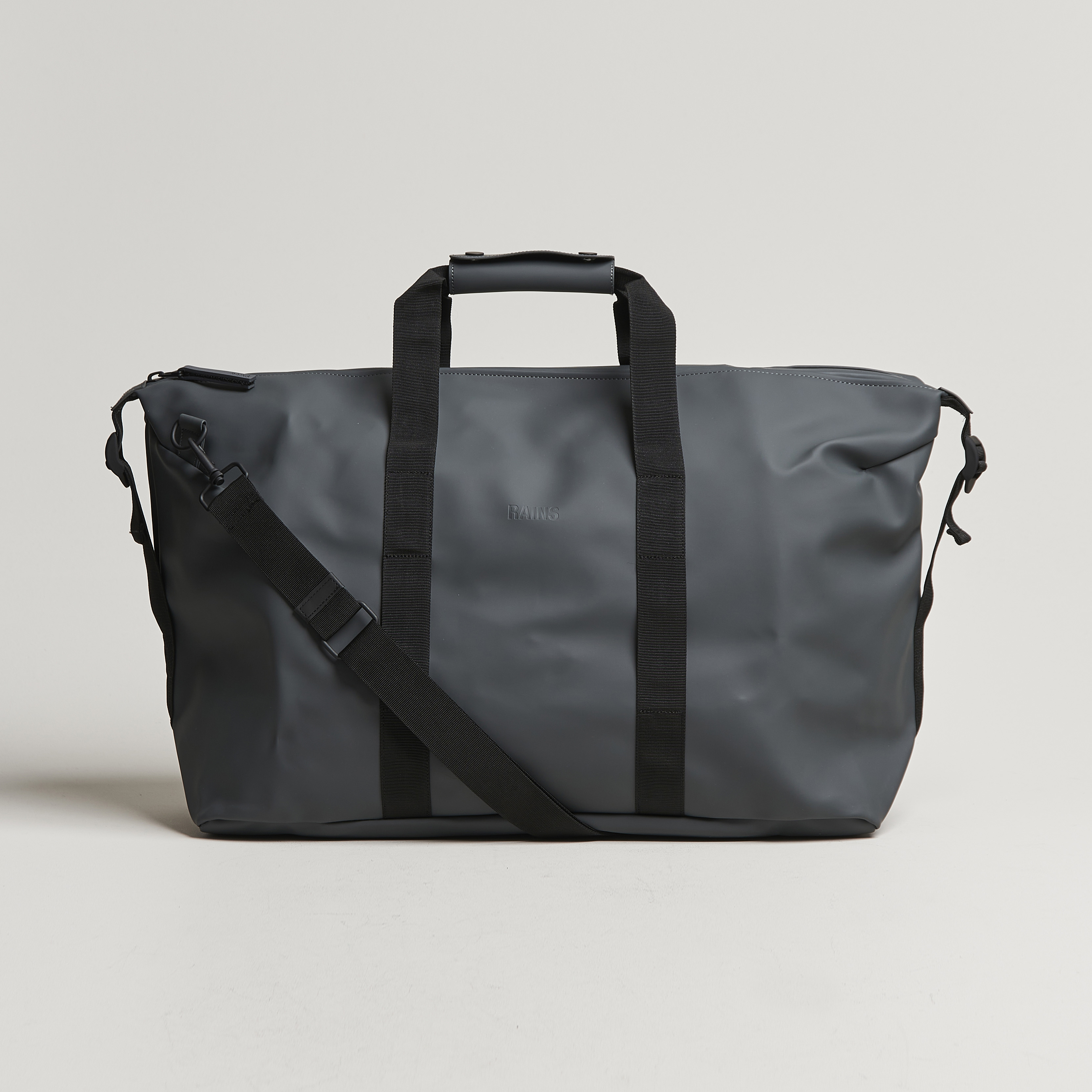 RAINS Weekendbag Slate Grey su CareOfCarl.it